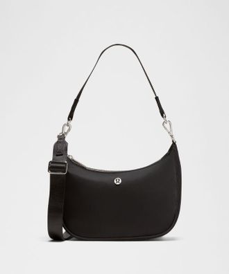lululemon City Essentials Schultertasche Klein 3 L - Gr&ouml;&szlig;e 3 l in Black/Silver