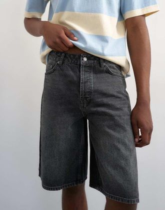Topman Shorts aus festem Denim in verwaschenem Schwarz