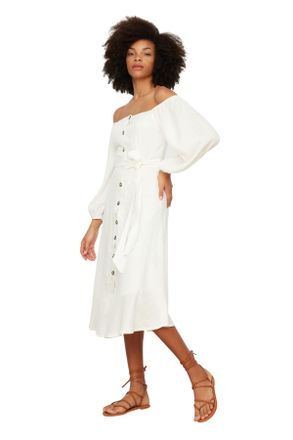 Trendyol Damen With a Belt Button Dress, Ecru, 40 EU