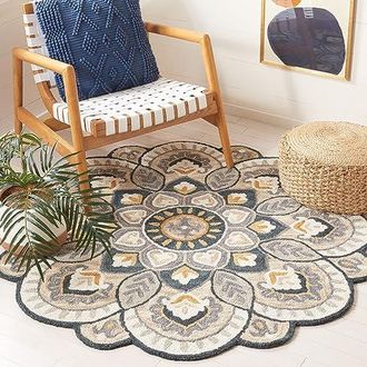 Safavieh Traditionell Teppich f&uuml;r Wohnzimmer, Esszimmer, Schlafzimmer - Novelty Collection, Kurzer Flor, Beige und Marine, 160 x 160 cm