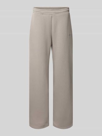 Review Regular Fit Sweatpants mit Ges&auml;&szlig;tasche