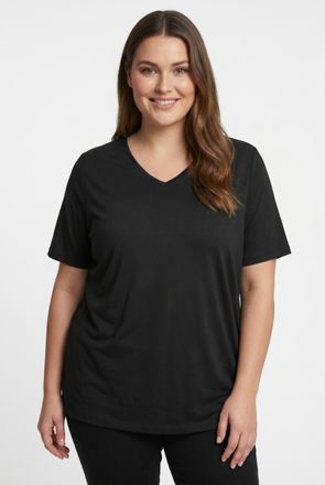 Only Carmakoma V-Shirt ONLY CARMAKOMA CARCORAL S/S V-NECK TEE JRS, Damen, Gr. M, schwarz, Jersey, Obermaterial: 65% Polyester, 35% Viskose, unifarben, regular fit no