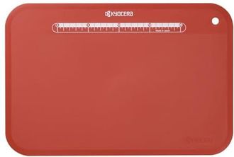 Kyocera Schneidunterlage CC-100RD Schneidbrett aus flexiblem Kunststoff mit Messstreifen. Rot. Ma&szlig;e: 37 x 25 x 0,2 cm