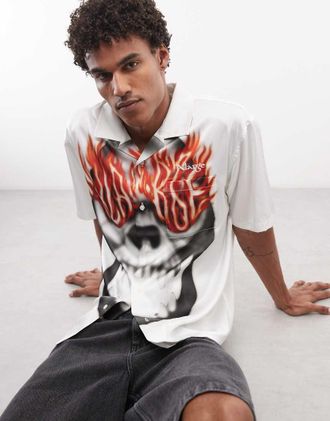 XLARGE Camp - Chemise &agrave; manches courtes avec imprim&eacute; sur le devant et au dos - Blanc