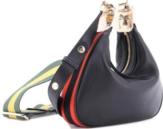 Gucci Attache Shoulder Bag Leather Small crossbody bag - Noir