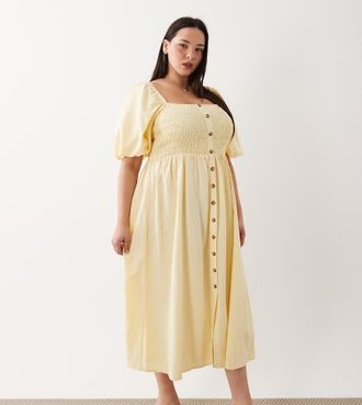 New Look Plus New Look Curve - Durchgekn&ouml;pftes Midikleid im Milchm&auml;dchen-Stil in Gelb