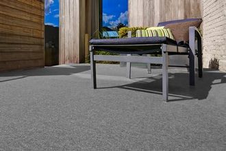 Andiamo Gazon Artificiel dextérieur perméable à leau, résistant aux intempéries, à Picots de Drainage, résistant aux UV, pour Balcon et Jardin, Gris, 400 x 50