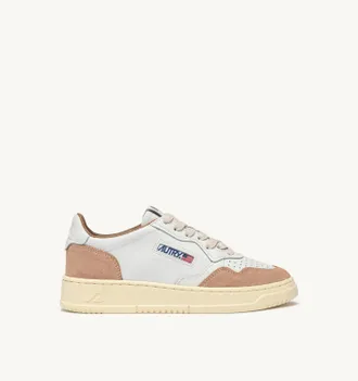 Autry BASKETS MEDALIST LOW EN CUIR BLANC ET DAIM PHARD