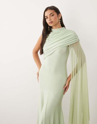 Asos Maxikleid aus Mesh mit Cape-Overlay und Godets in Salbeigr&uuml;n