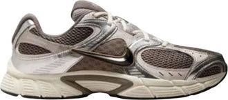Nike Femme, Chaussures, Multicolore, Taille: 42 1/2 EU V5 RNR