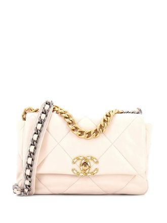 Chanel 19 Flap Bag Quilted Leather Medium crossbody bag - Nude
