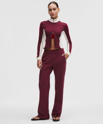 lululemon Define Trainingshose mit mittelhohem Bund Luon f&uuml;r Frauen - Gr&ouml;&szlig;e 2XS in Burgundy Bay