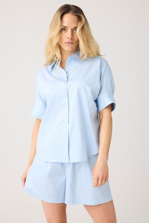 Knowledge Cotton Apparel Damen vegan Kurzarmhemd Islet Regular Satin Skyway Blau