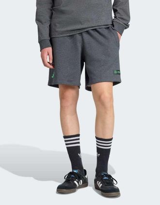 adidas adidas Performance - Mercedes-AMG Petronas Formula One Team - Short de qualité supérieure - Gris foncé chiné