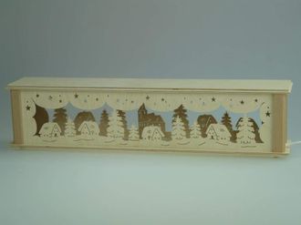 Rudolphs Schatzkiste Schwibbogenerh&ouml;hung mit H&auml;user Kirche und Beleuchtung BxHxT 52x10x10cm NEU Lichterbogen Fensterbogen Spitzbogen Erzgebirge Seiffen Weihnachten Licht H