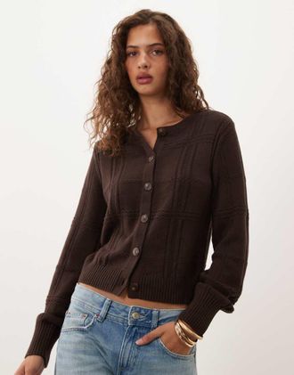 Abercrombie & Fitch gilet en maille &agrave; col rond marron
