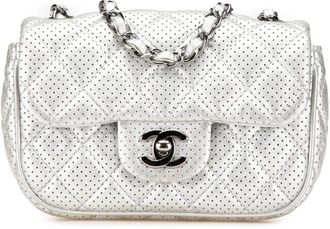 Chanel Hobo Bags - Mini Perforated Lambskin Punch Flap - Gr. unisize - in Silber - f&uuml;r Damen