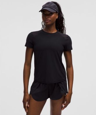 lululemon Sculpt Kurzarmshirt mit Ventilationsschlitzen für Frauen - Größe 14 in Black
