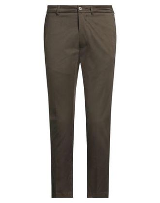 low brand BAS - Pantalons sur YOOX.COM