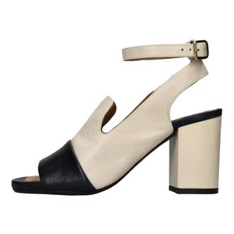 Chie Mihara Femme, Chaussures, Beige, Taille: 35 1/2 EU Chie Mihara Sandales