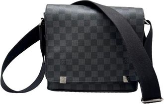 Louis Vuitton Grey/Black Men District PM Messenger