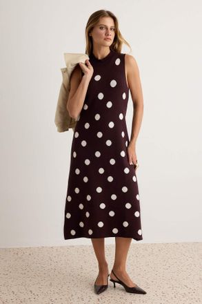 Trendyol Gemustertes Midikleid mit Polka Dots, &auml;rmellos, Etuiform - Braun