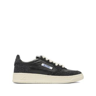 Autry Flache Schuhe f&uuml;r Frauen - - Shoes - Damen - Schwarzk - 38 EU