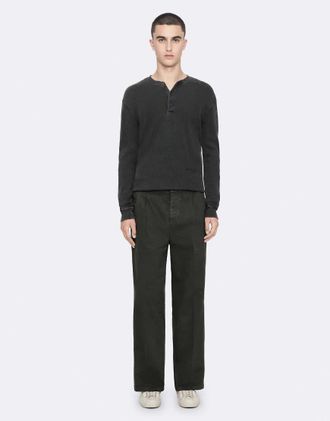 AllSaints Aston weite Chino in Flaschengr&uuml;n