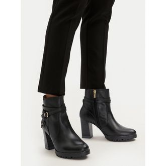 Pikolinos Stiefeletten Pikolinos W7M-8806 Schwarz