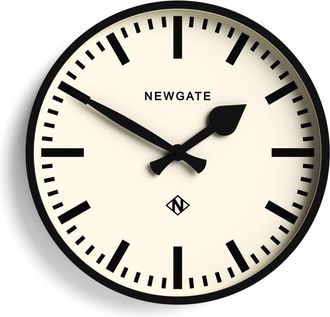 Newgate Watches Number Three Railway wanduhr | Retro inspirierte Moderne bahnhofsuhr | 37cm | Schwarz | Markierungs zifferblatt | Mid Century Stil f&uuml;r k&uuml;che