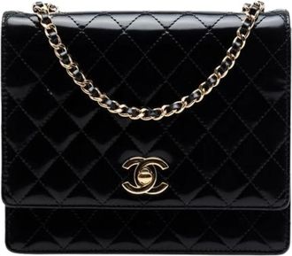 Chanel Pre-owned Sac bandouli&egrave;re en cuir verni matelass&eacute; - Femme - Pre-owned - Noir - Taille: ONE Size