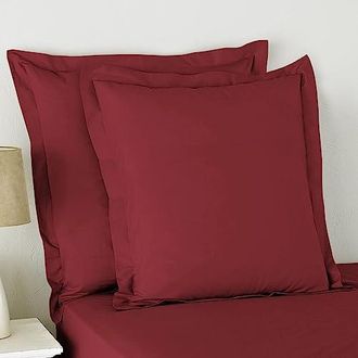 Pizuna Luxueux Set de 2 Taies doreiller 65x65 cm Rouge Rio, 100% Coton Longue Tige 800 Fils Armure Satin Taies doreiller Douces 65x65 en Coton (Rouge Rio)