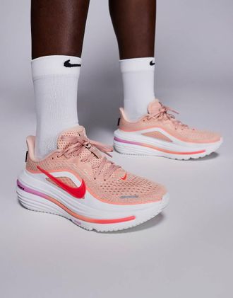 Nike Air Winflo 12 - Laufschuhe in Rosa und Wei&szlig;
