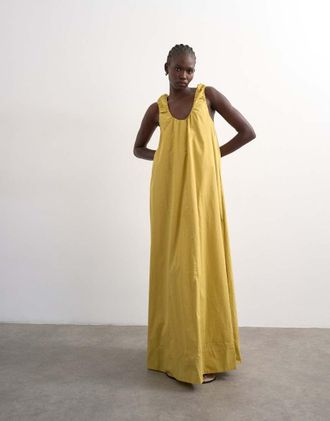 Topshop Robe d&eacute;t&eacute; longue en popeline &agrave; encolure fronc&eacute;e - Ocre-Vert