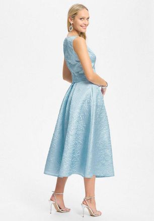 Swing Chiffonbluse - Oberteil aus Jacquard mit V-Ausschnitt Figurbetonte Passform