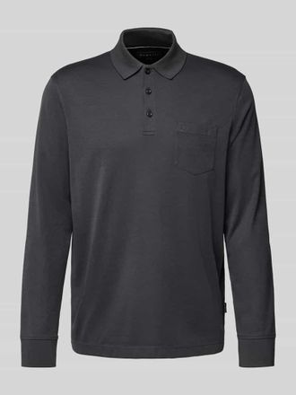 Bugatti Poloshirt mit Label-Stitching