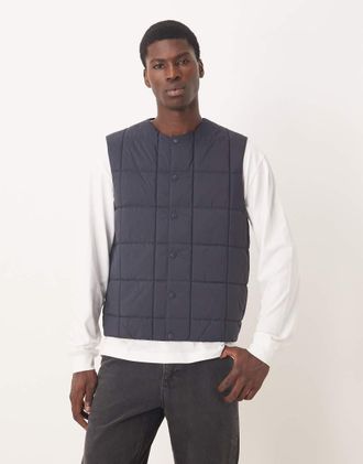 Arket Veste matelassée avec boutons-pression devant - Bleu marine