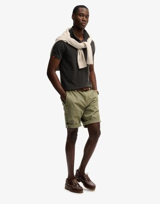 Superdry Utility-Chino-Shorts in &Ouml;lgr&uuml;n