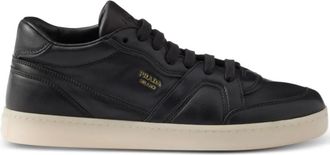 Prada Sneakers aus Leder - Schwarz