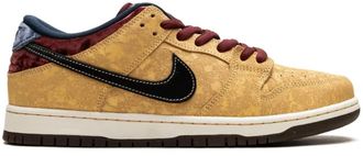 Nike Low-Top Sneaker - Sb Dunk Low Pro city Of Cinema Sneakers - Gr. 38,5 (EU) - in Braun - f&uuml;r Damen