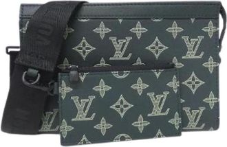 Louis Vuitton Sac bandouli&egrave;re portefeuille portable Gaston Pre-owned Monogram Shadow - Femme - Pre-owned - Vert - Taille: ONE Size