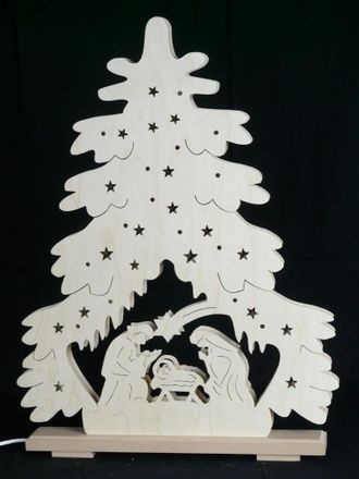 Rudolphs Schatzkiste Schwibbogen mit Tanne mit Christi Geburt und Beleuchtung BxHxT 44x51x7cm NEU Lichterbogen Fensterbogen Spitzbogen Erzgebirge Seiffen Weihnachten Licht