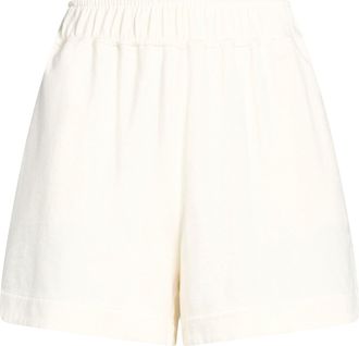 Brunello Cucinelli HOSEN & R&Ouml;CKE - Shorts & Bermudashorts auf YOOX.COM