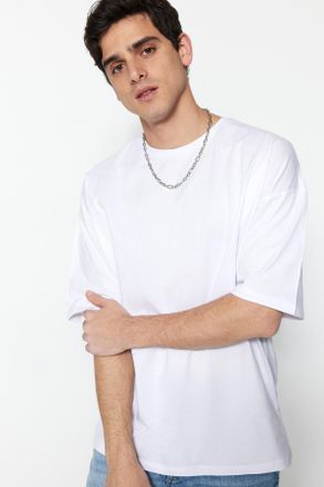 Trendyol MAN Jungen Wei&szlig; Bestickt Kurz Oversize T-Shirts