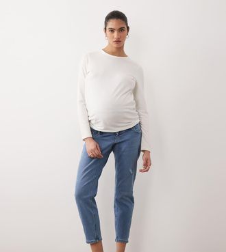 Only ONLY Maternity - Umstandsmode - Mom-Jeans in ausgeblichenem Hellblau mit hohem Bund