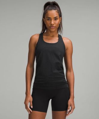 lululemon Swiftly Tech Tanktop mit Racerback 2.0 H&uuml;ftl&auml;nge f&uuml;r Frauen - Gr&ouml;&szlig;e 12 in Black