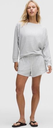 lululemon BeCalm Mid-Rise Short 3 Fabric f&uuml;r Frauen - Gr&ouml;&szlig;e 2XS in Heathered Core Ultra Light Grey