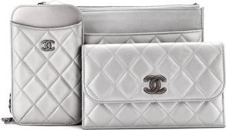 Chanel Multi Pochette Quilted Lambskin Medium crossbody bag - Silber