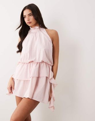 Aria Cove Robe courte &agrave; col montant et volants &eacute;tag&eacute;s - Rose pastel