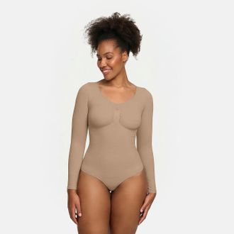 creamy fabrics Bodysuit Sculpting Shapewear Longsleeve mit String